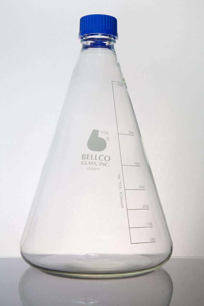 Graduated Erlenmeyer Flask 4L w/ 45mm Screw Cap SKU: 2515-04000 ...