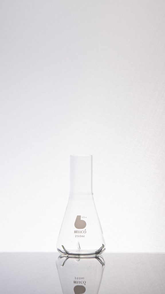 Shake Flask w/ 3 Baffles & DeLong Style Neck 250mL 38mm SKU:2540-00250 ...