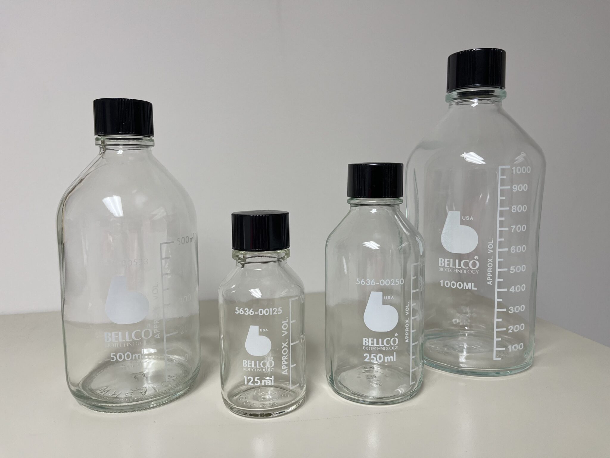 Media Storage Bottle w/ Black Cap 250mL 33mm SKU: 5636-00250 - Bellco ...